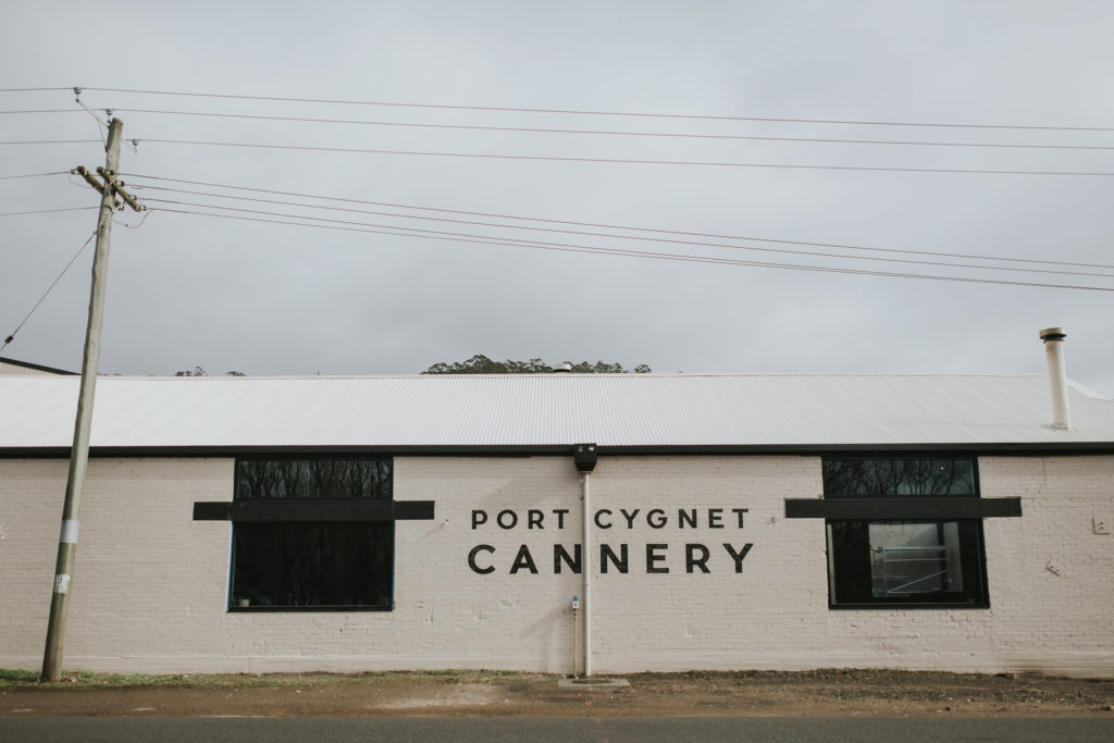 Apple Queens of the Huon - The Huon Valley Southern Tasmania