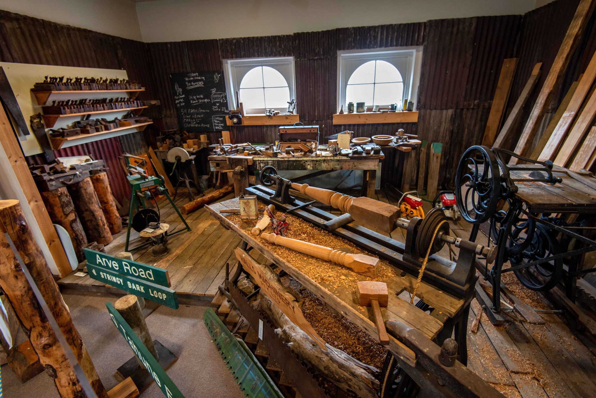 Geeveston Town Hall Visitor Centre - The Huon Valley Southern Tasmania