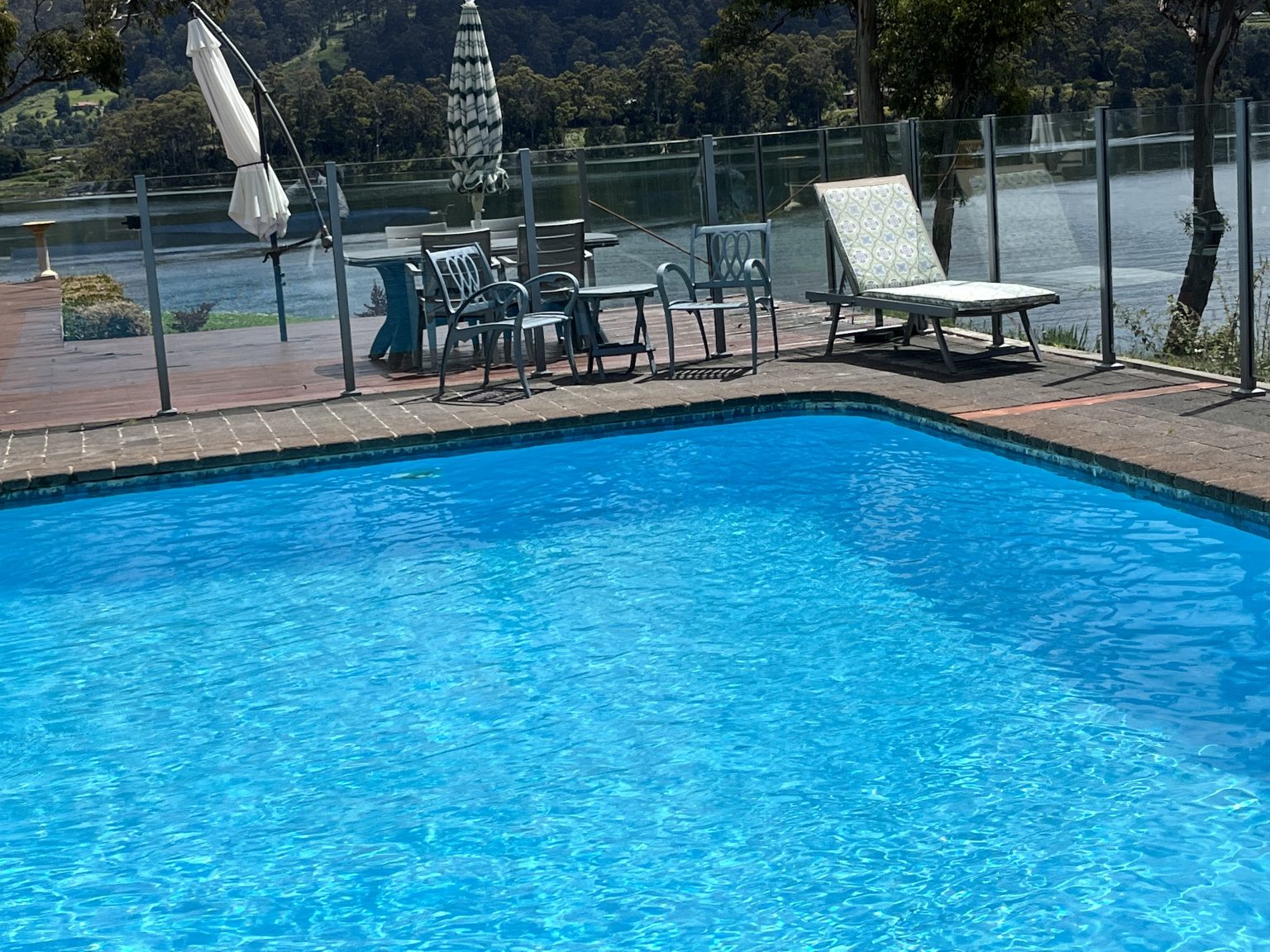 Anchorage Waterfront Retreat - The Huon Valley Southern Tasmania